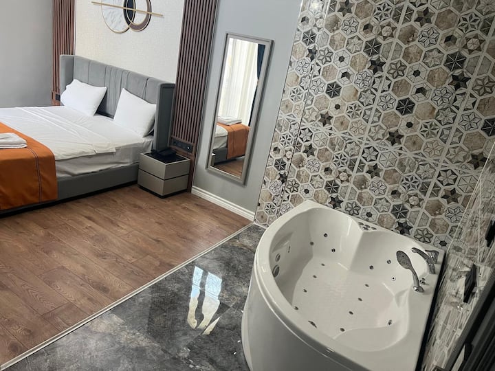 Jacuzzi Double Room - Arnavutköy