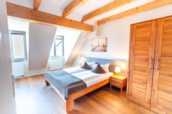 Gasthaus Adler - Dinner & Breakfast - Konstanz