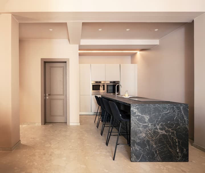 Casa Aura- Sliema Designer Flat By The Sea - Malta