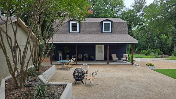 Clear Creek Cabin - Denton, TX