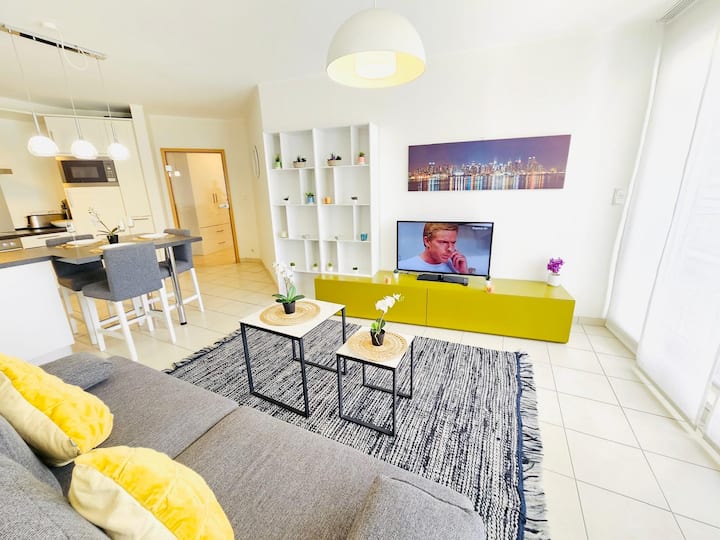 City Escape - Cozy 1br Flat With Terrace&parking - Luxembourg
