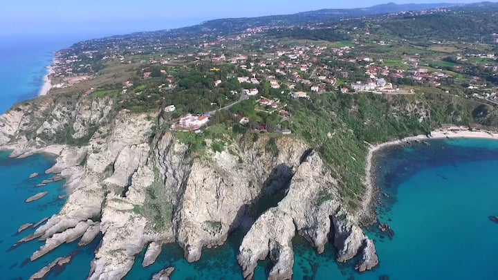 Residenza Con Piscina - Ricadi