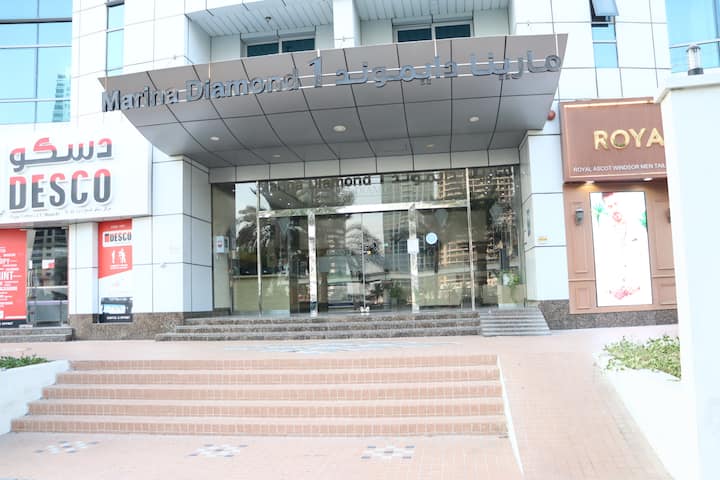 Modern Studio In Diamond 1 - Dubai Marina