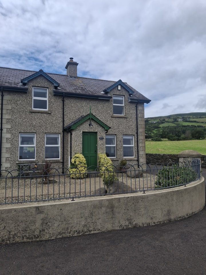 Redbrae Cottage - Carnlough