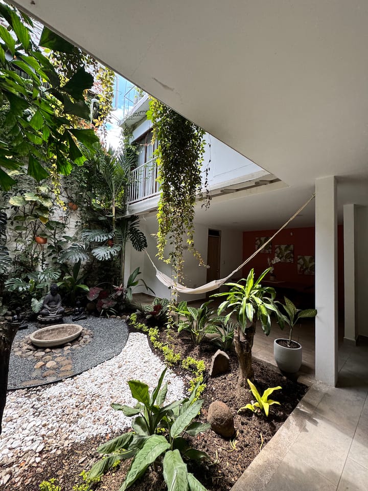 Muguet House Granada - Cali