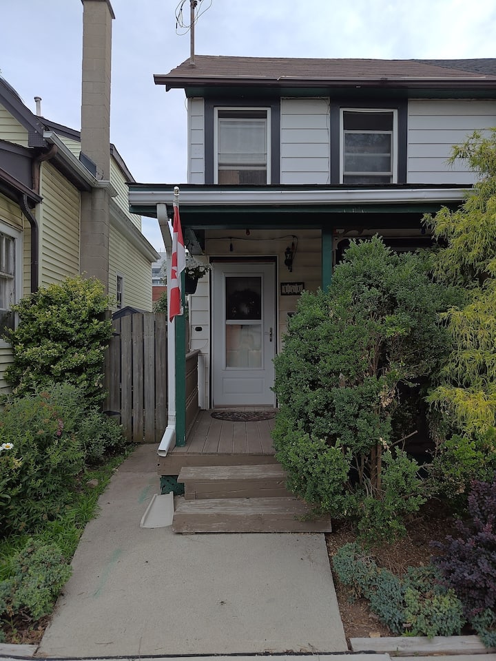 Semi-detached House @ Kirkendall - Hamilton