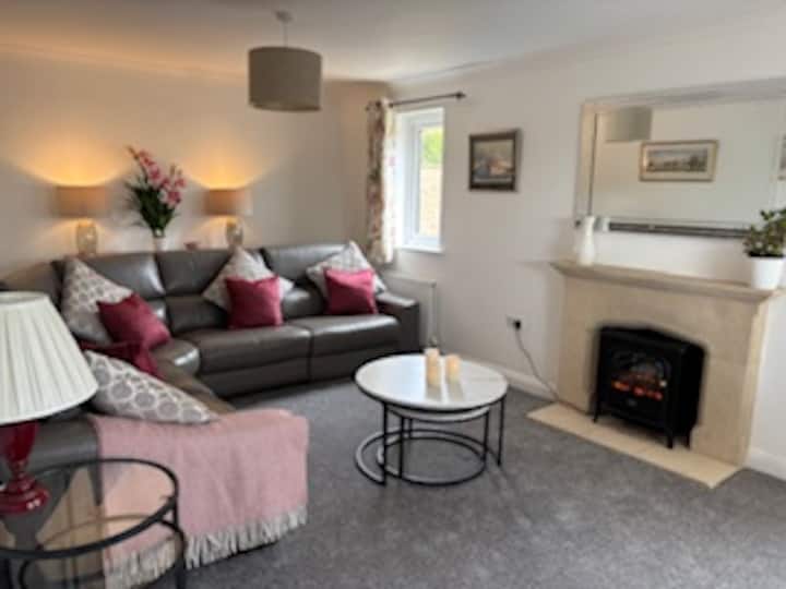April Cottage - Bourton-on-the-Water