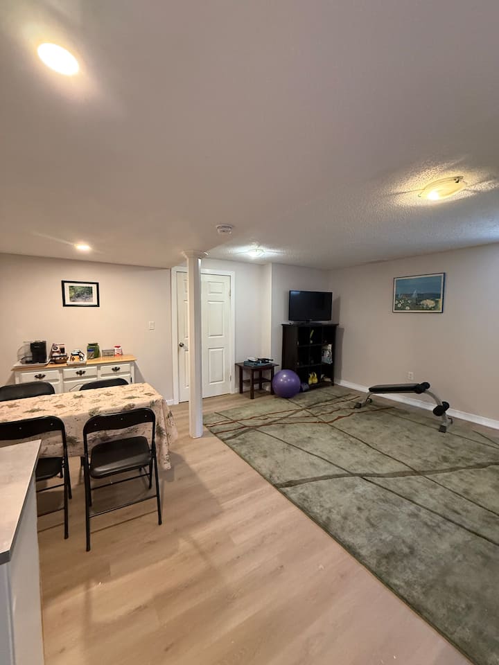 Driftaway Retreat - Sylvan Lake, AB