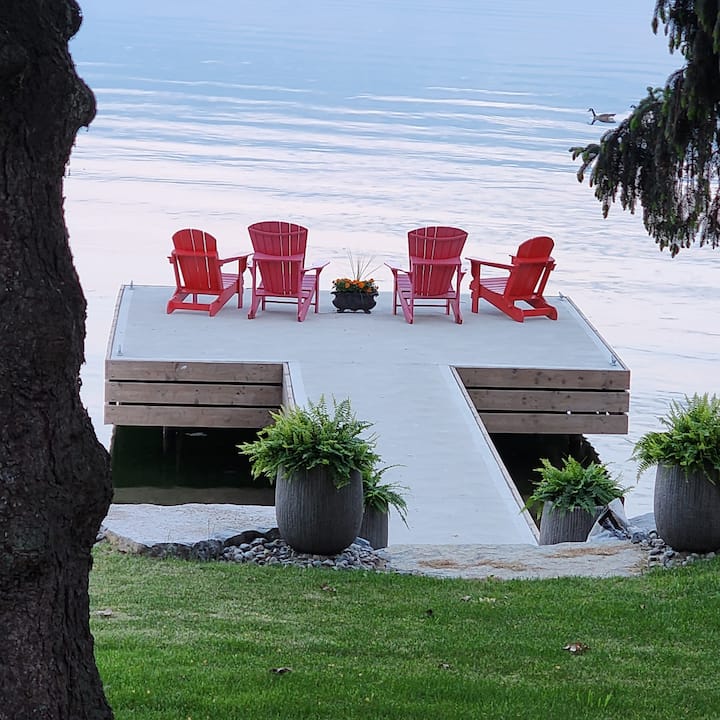 The Hive - Gananoque