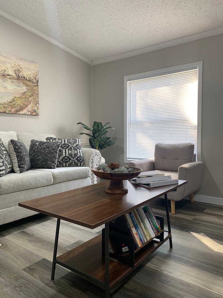 The Pond House At Notre Dame- Five Mins To Nd - Mishawaka, IN