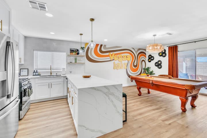 Groovy Getaway! Fully Renovated! - Boulder City, NV
