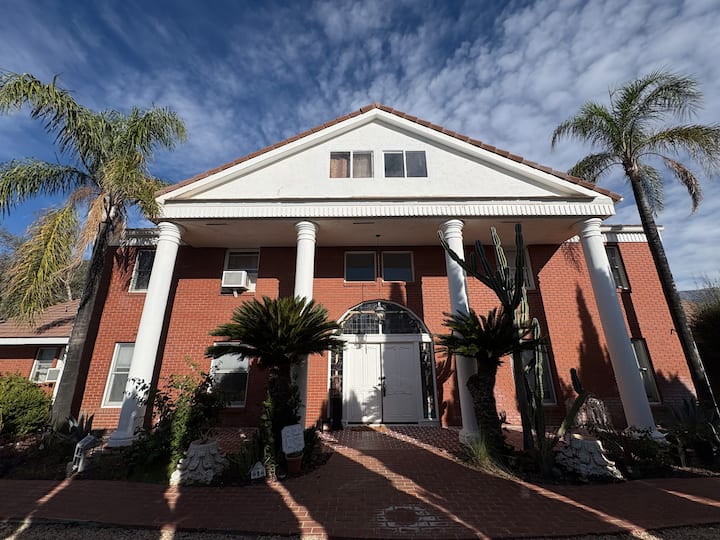 Countryside Escape With Amazing Views - Banning, CA