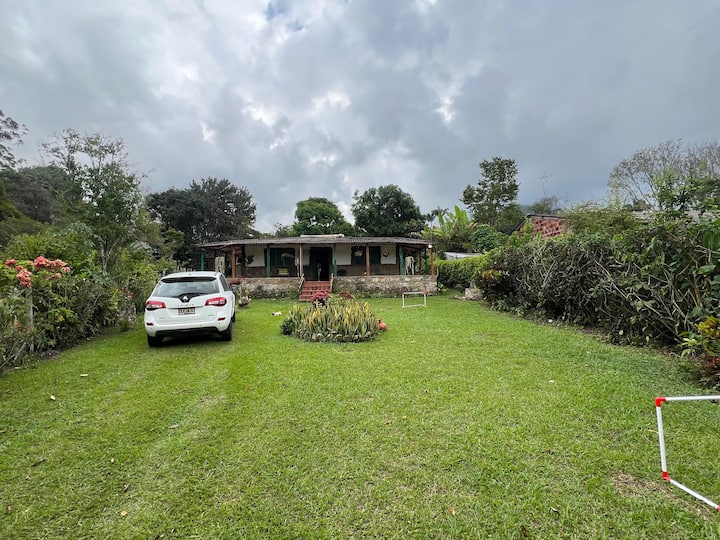 Cabaña Rural En El Corazón De Chinacota Lacatalana - Chinácota