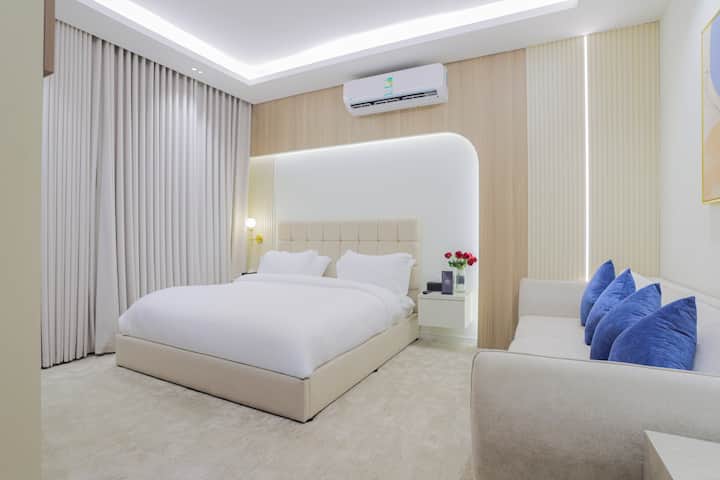 سويت راقي وهاديء بدخول ذاتي - Riyadh