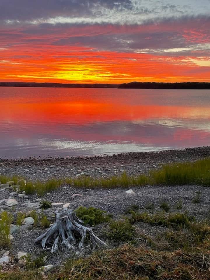 Lake House Best Sunsets Around Close To Louisbourg - Cape Breton Island