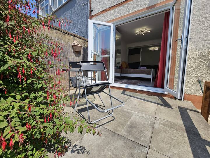 Fantastic 4 Apartments - Romford
