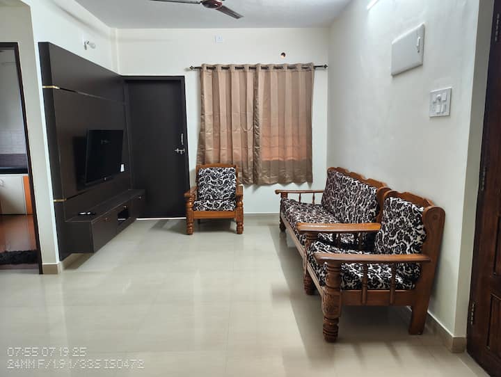 Prateek's 2bhk Apartment Near To The Krishna Mutt. - Udupi