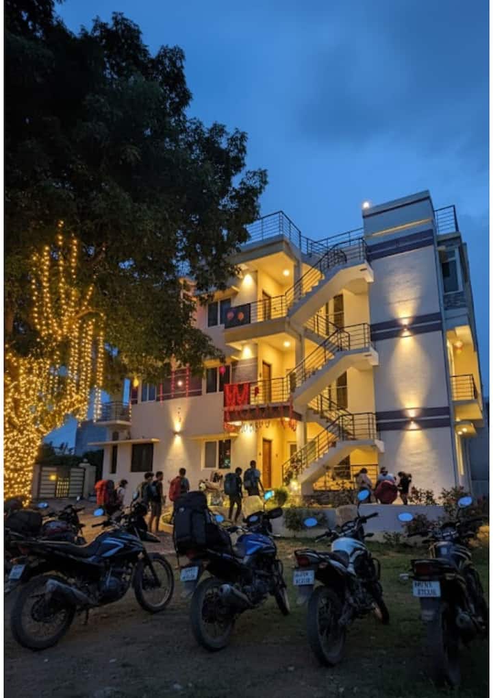 Bed In A Backpackers Hostel. - Kanyakumari