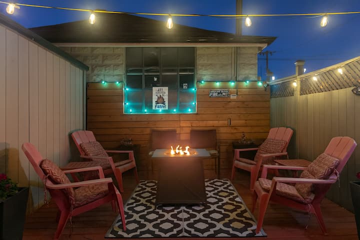 Sandy Toes & City Glows/sleep 4/d.t T.o 20min - Toronto