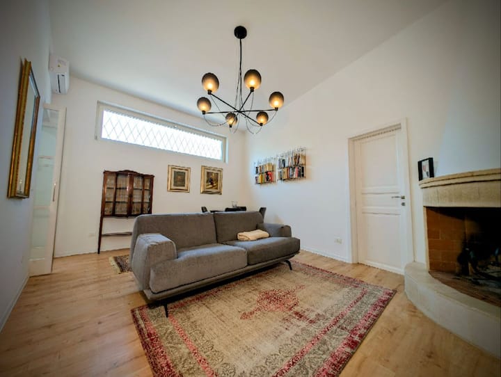 Hecate,elegante Appartamento. - Mesagne