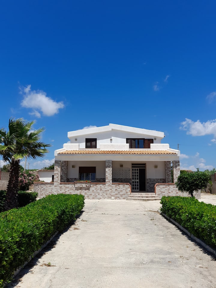 Casa Vacanze Villa Enza Scirocco - Mazara del Vallo