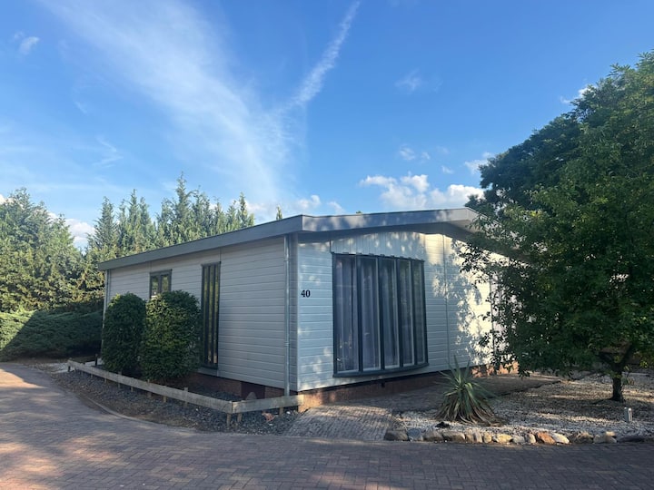 Mooi Ruim Chalet Op De Veluwe! - Lunteren