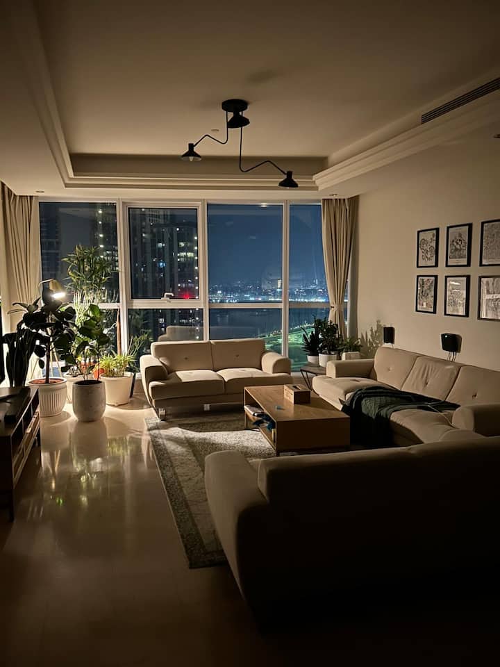 Spacious Apt W/ Great Location - Abu Dhabi