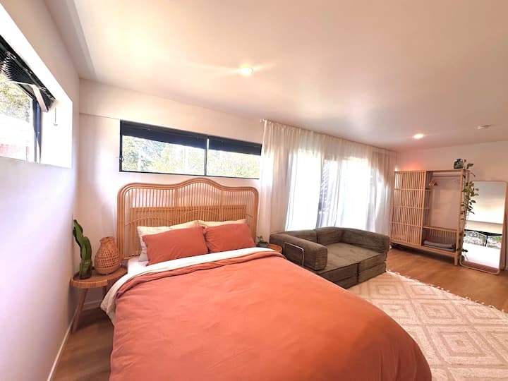 Bamboo Bungalow - Gold Coast