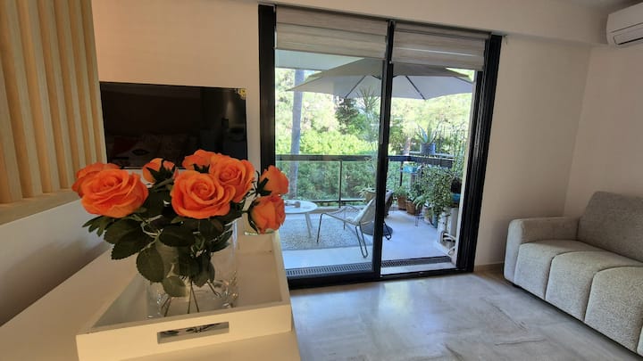 Résidence Calme Avec Piscine - Cannes