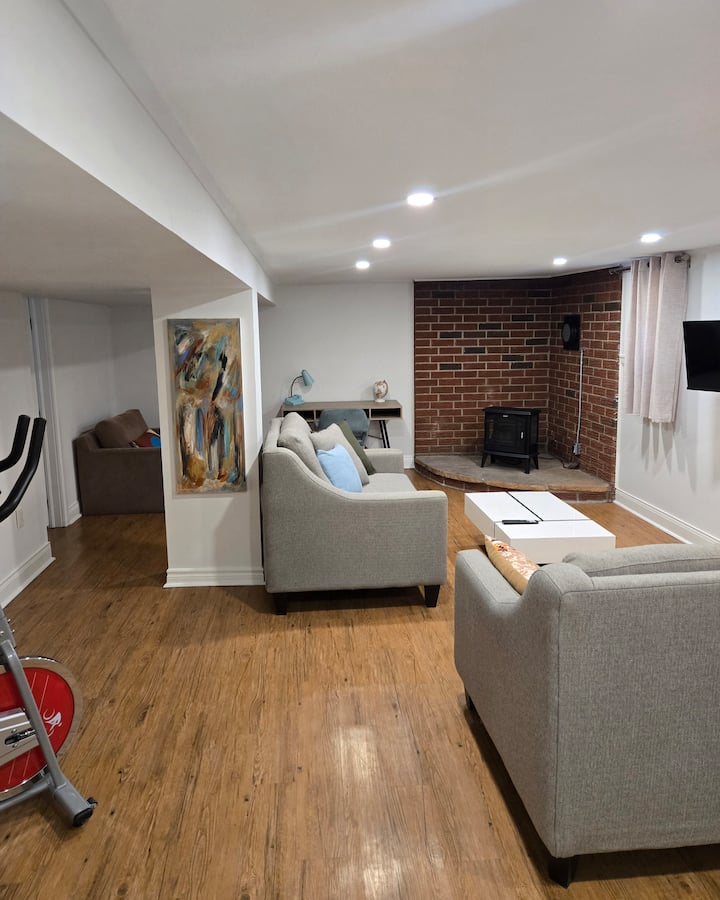 Mulberry Suite - Kingston