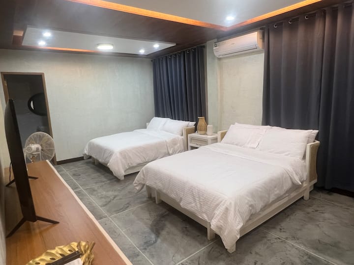 Guava Hills Room 3 - Catanduanes