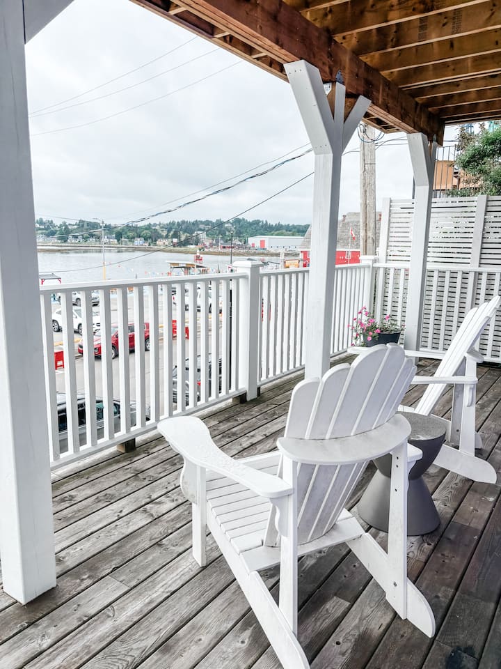 Captain Arenburg Suite - Lunenburg