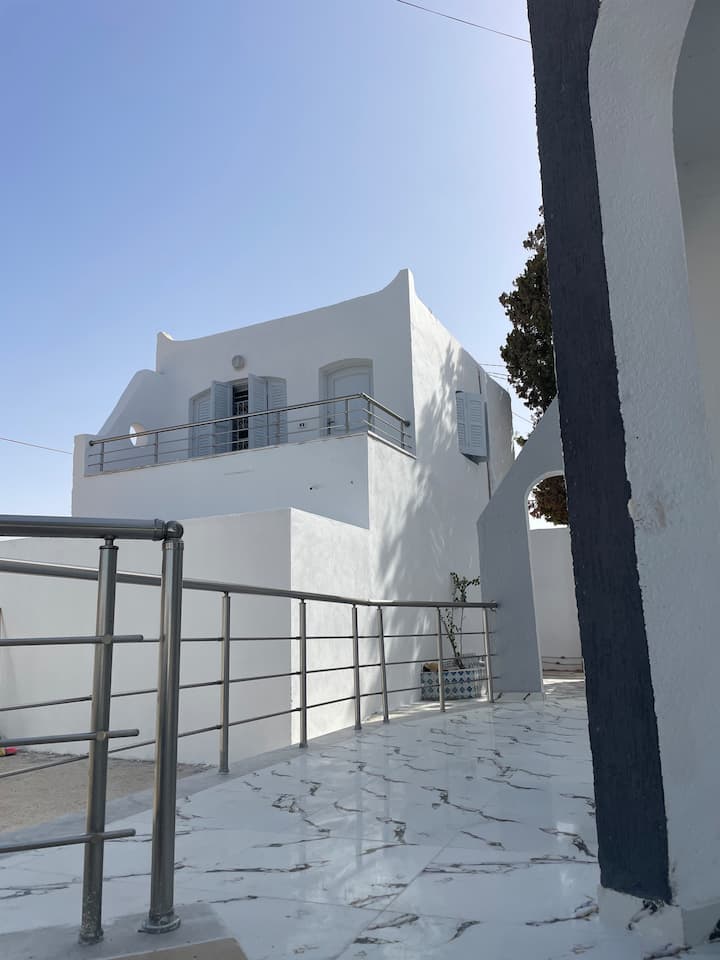 Petite Maison à 30m De La Plage - Zarzis