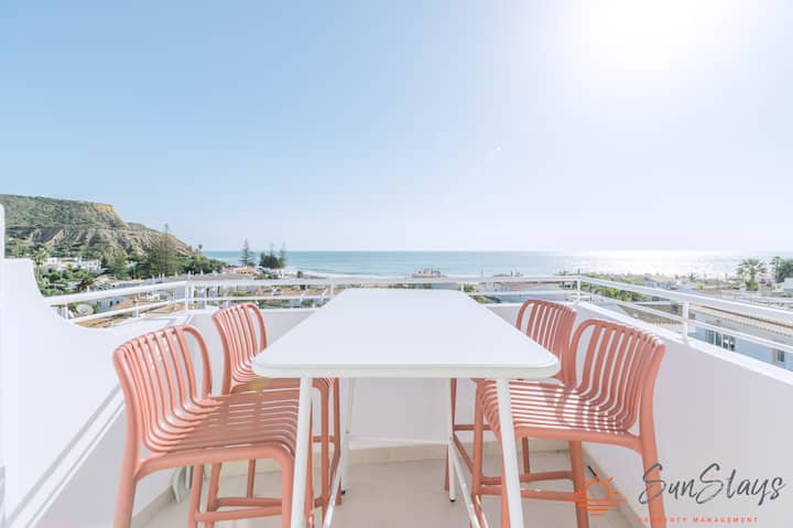 Luz Bay Top Floor | Beach- Town Center By Sunstays - Praia da Luz
