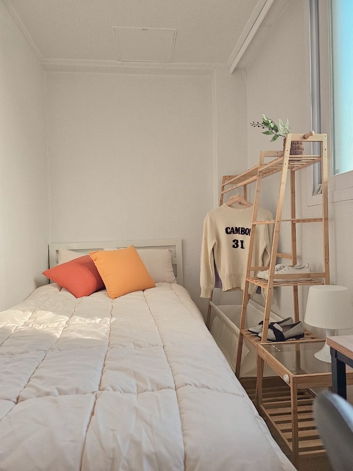 수원역 가성비 좋은 미니숙소 - Suwon-si