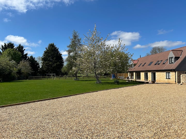Barn Conversion In Wansford - Stamford