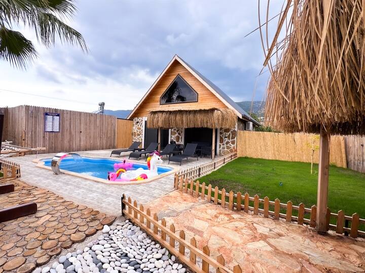 Doğa Manzaralı 5 Kişilik Jakuzili Villa 07-1411 - Kekova Adası