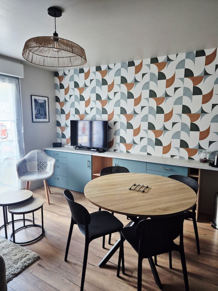 Le 55 Bellevue
Plein Centre - Télécabine - Parking - Cauterets