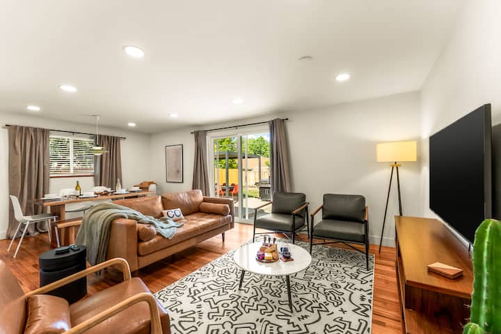 Modern Family Retreat W/ Peloton & Backyard Bbq - Westminster, CO