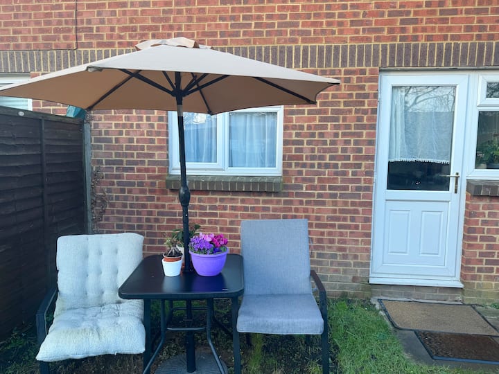 Riverside Private Flat & Parking,lhr/brunel/london - Uxbridge