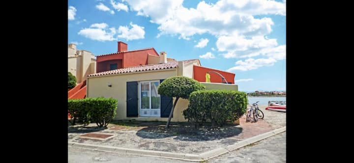 App Avec Piscine Bord De L'eau - Le Barcarès