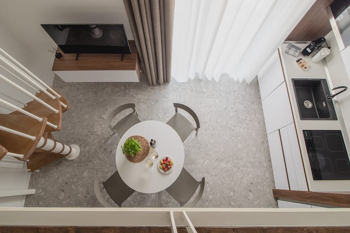 [La Casa Verticale]-rifugio Elegante Su Due Piani - Milan