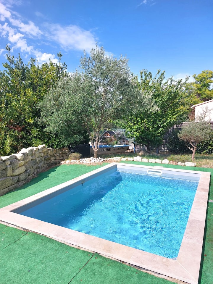 Maison Avec Piscine Et Vue - Calvisson