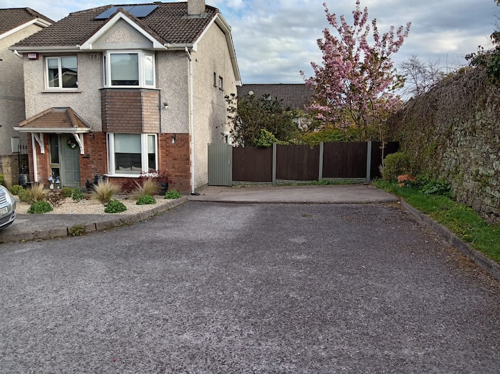 Large Spacious Detached Family Home Available - Cork