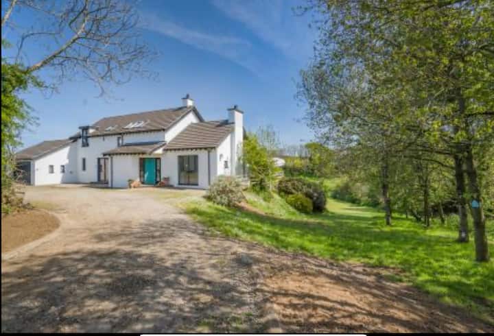 Riverside Retreat - Portrush