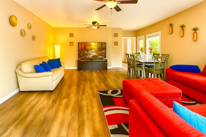 Massive On Myrtle St - 7 Mins From Dt - Sleeps 14 - Jacksonville
