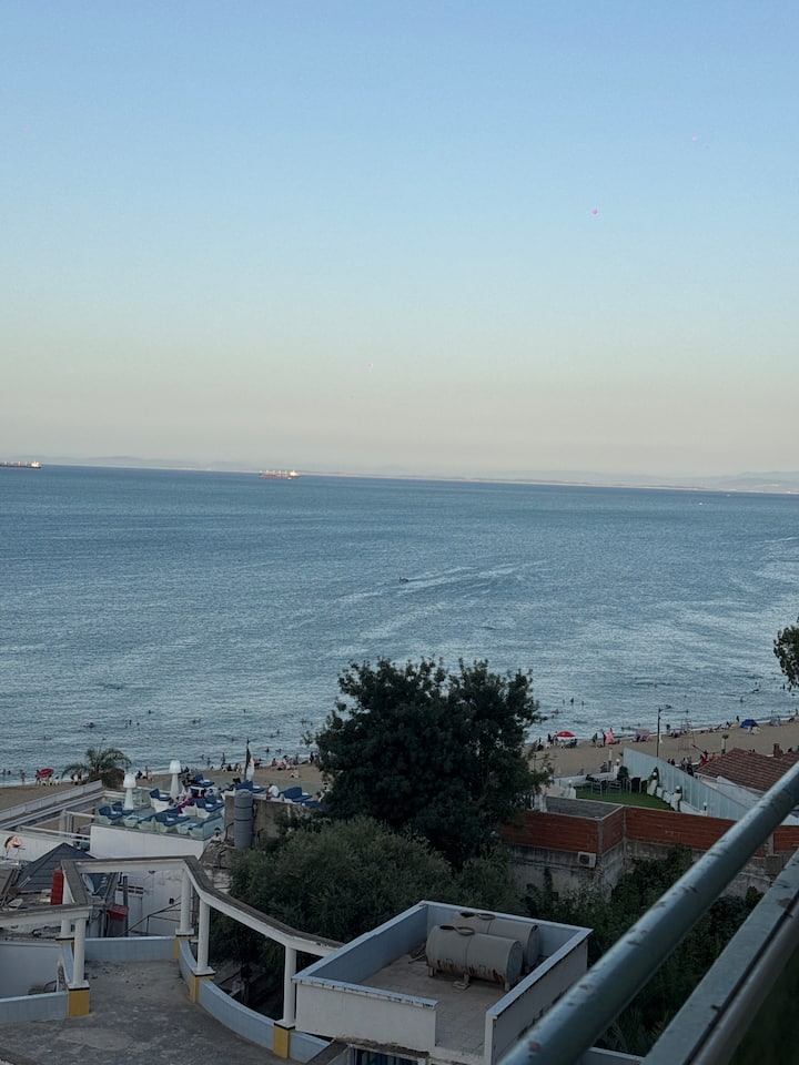Spacieux F4, Haut Standing - Vu Sur Mer - Annaba