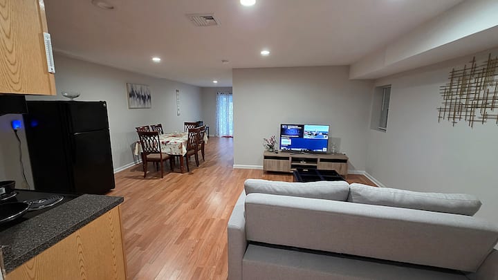 Work+stay • Nyc+ewr • Train Walk - Elizabeth, NJ