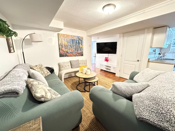 Huntsville Suite Haven - Huntsville