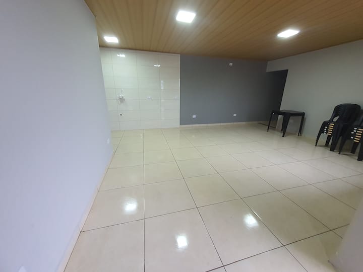 Chácara Com Piscina - Lapa